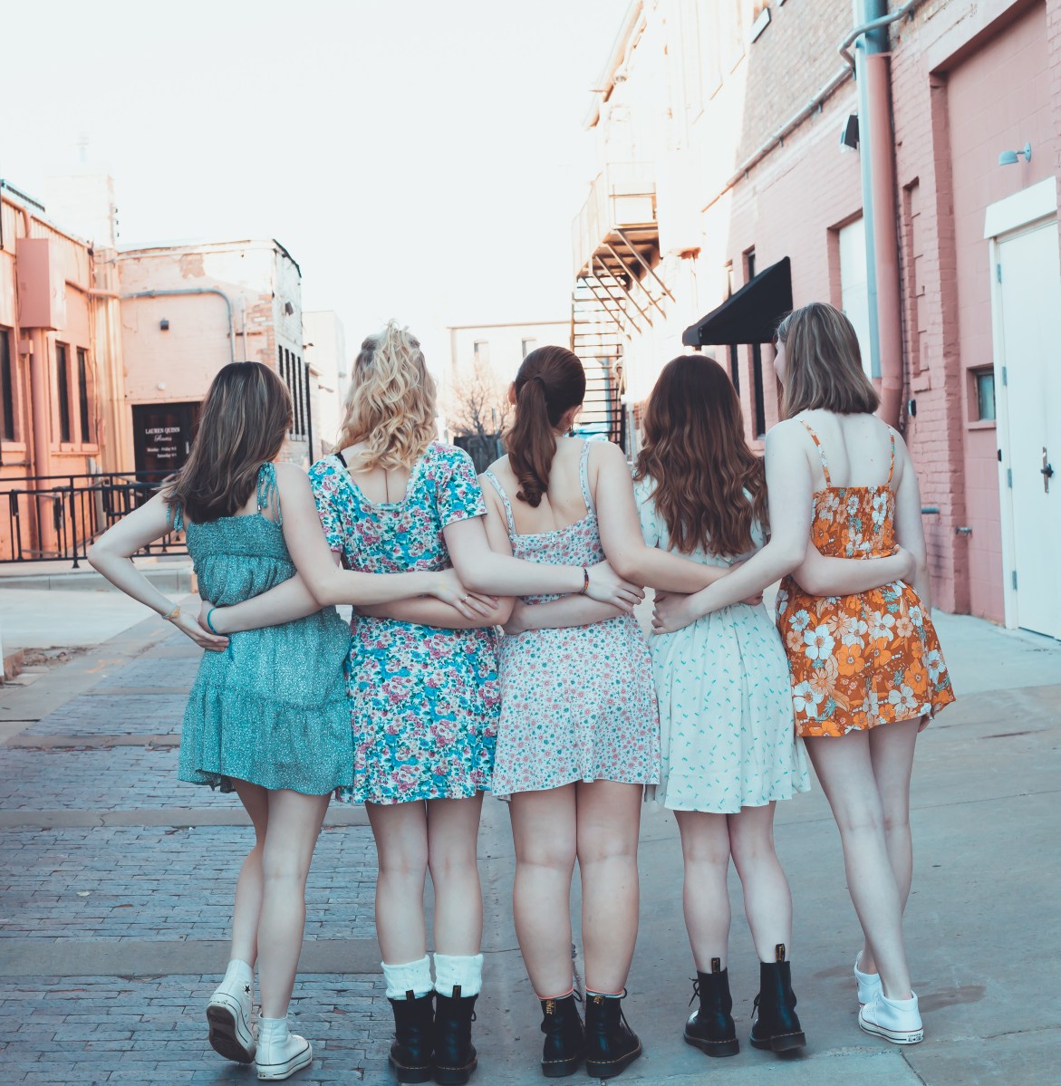 Natural Light Photography: Capturing Beautiful Moments in the Best ...